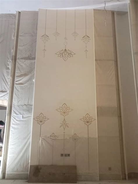 White Natural Stone Cladding In Mother Of Pearl And Marble At ₹ 3500sq