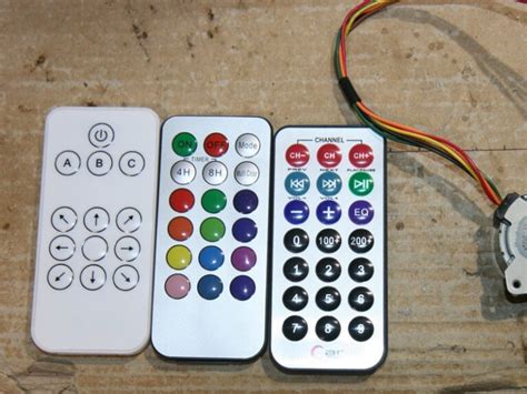 【ワレコの電子工作】arduino Unoを使って赤外線リモコンでサーボモーター制御成功