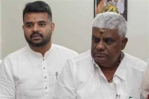 Revanna Withdraws Bail Plea As Sit Says No Non Bailable Charges Against