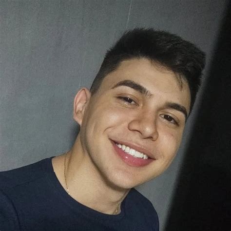 Marcos Vinícius Vinicius • Threads Say More