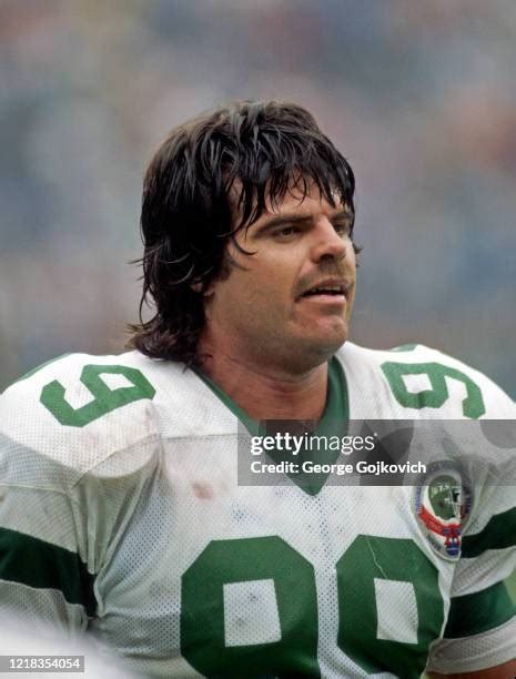 Mark Gastineau Jets Photos And Premium High Res Pictures Getty Images