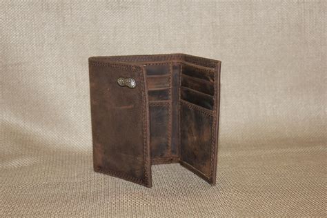 Trifold Wallet Item Echt933 Trifold Wallet With Peanut E… Flickr