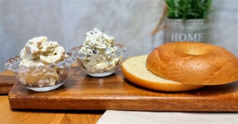 2가지 종류의 크림치즈 스프레드 레시피