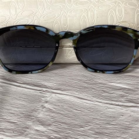 Oakley Womens Sunglasses In Case S