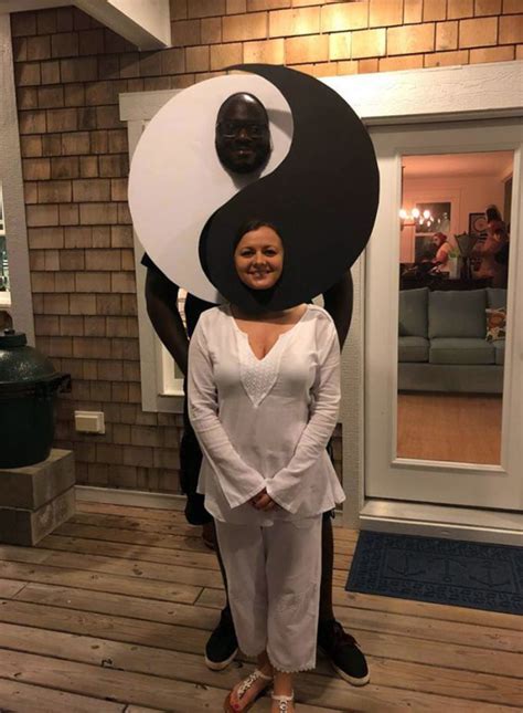 Great Halloween Costumes For Couples 36 Pics
