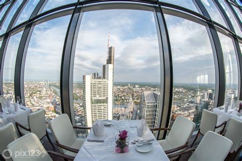 Restaurants Und Bars In Frankfurt Mit Skylineblick Ofnw