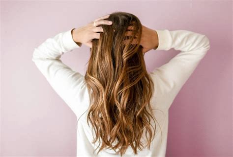 Choisir Le Bon Complément Alimentaire Pour La Croissance Des Cheveux Evangeline Lilly