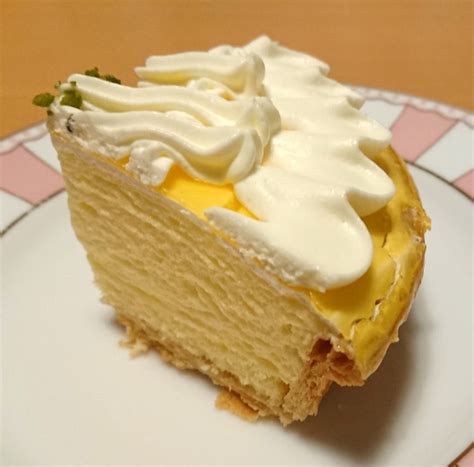 夏のひまわりレモンパイ ユーハイム 毎日がケーキ日和