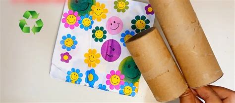 ایده خلاقانه ساخت کاردستی با مقوا و دستمال بازیافتی