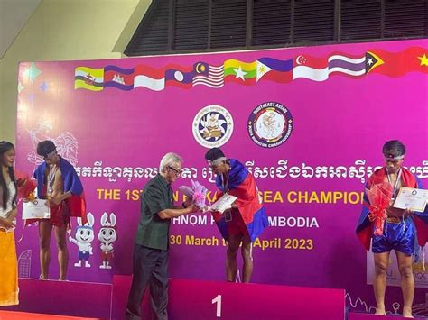 អបអរសាទរ កីឡាករក្បាច់គុនកងយោធពលខេមរភូមិន្ទ ទទួលបានមេដាយមាស និងប្រាក់ ចំនួន៣គ្រឿង សារព័ត៌មាន