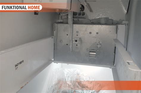 Why Is My Ice Maker Leaking Into The Ice Bin At Theodore Lesser Blog