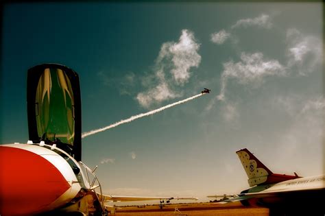 My World In Pictures THUNDerbird Fix