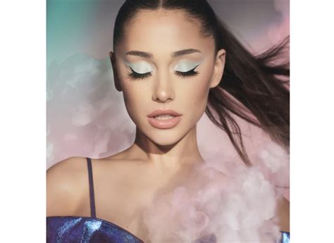 Winner Spotlight R E M Beauty By Ariana Grande W3 Awards