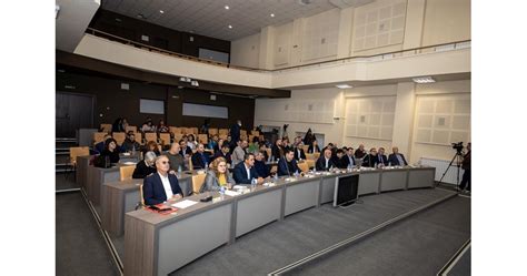 Вдигат местни данъци в Стара Загора засега на първо четене