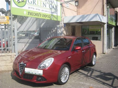 אלפא רומיאו לוח רכב יד שניה הומלס