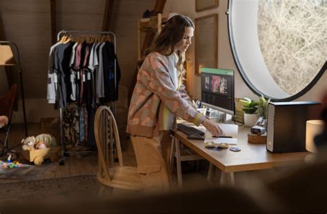 Hp Omnidesk Desktop Ai Pcs Copilot Desktop Pcs Hp India