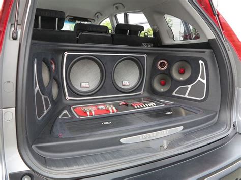 Thunder8000 Subwoofers With Roadthunder Extreme Speakers Car