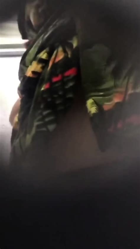 Ngintip Pipis Ustadzah Berbody Semok Ngintip Pipis Ustadzah Berbody Semok