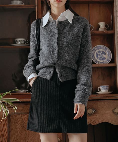 커먼유니크 린드 울 보카시 라운드 니트 가디건 당일배송겨울가을레이어드긴팔루즈핏연말룩하객룩브라운그레이차콜오트밀