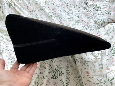 Best Sex Pillows And Wedges Actually Tested Bedbible Com