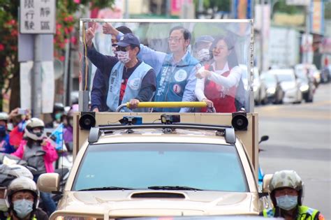 重現府院搭檔！合體馬英九掃街衝票 張善政：讓我更有力量勝選