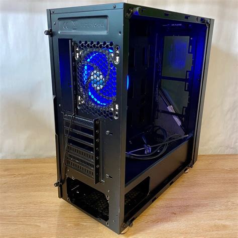 Computer Desktop PC CPU Case For ATX MATX Motherboard From Tecware With LED Case Fan