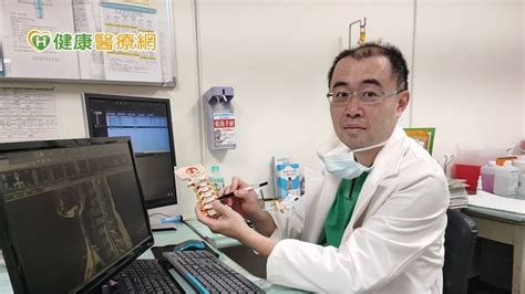 男子腳麻、步態不穩 元凶竟是頸椎椎間盤突出