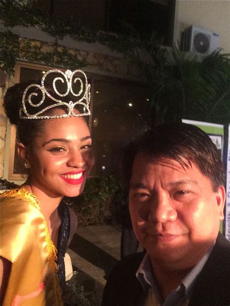 Pin By Roderick Bernal On Miss Universe Tanzania Fashion Crown Jewelry Crown