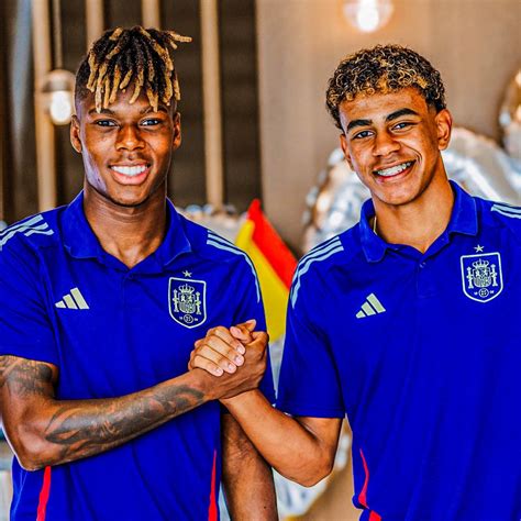 Barca Chi 58 Triệu Euro Ký Nico Williams Lamine Yamal Phấn Khởi