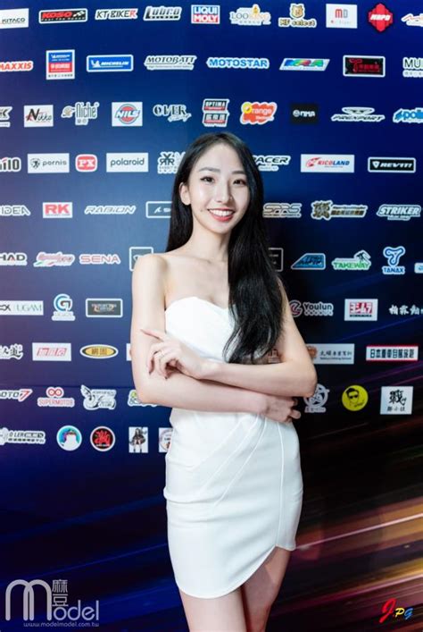 Yu Model網 一個連盲腸都有自介影片的model網站