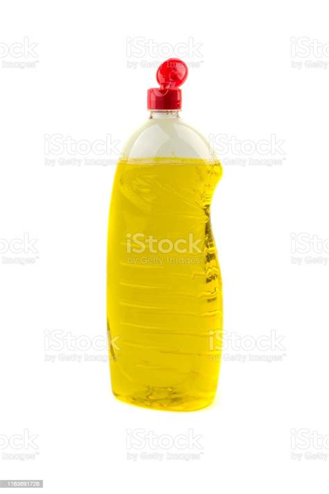 흰색 배경에 분리 된 플라스틱 병에 액체 세제 또는 비누를 식기 세척 0명에 대한 스톡 사진 및 기타 이미지 0명 3차원 형태 가사 집안일 Istock
