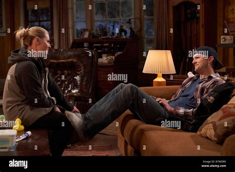 The Ranch Elisha Cuthbert Ashton Kutcher Season 3 Episode 319