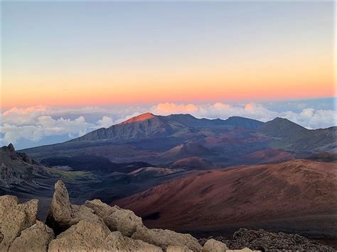 Sunset At Haleakala Tips At Nicholas Heaton Blog