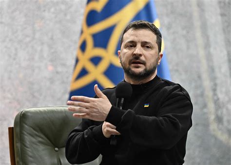 Zelenski En El Aniversario De La Guerra Somos Invencibles