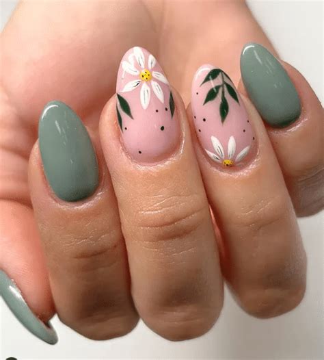 Floral Nail Ideas 21 Best Nail Designs With Flowers Nail Designs