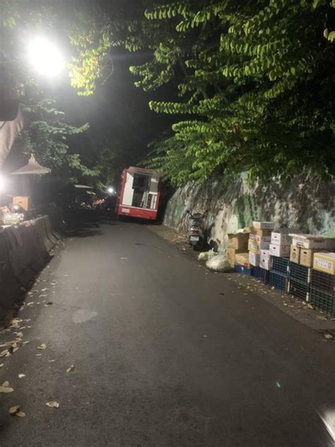 快訊台中1家3口爬大坑步道健行妻下落不明 警消摸黑搜救中 奧丁丁新聞 OwlNews