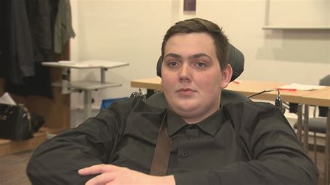 Daniel Přišel O Polovinu Těla Aby Mohl žít Přesto Neztrácí Elán Tn Cz