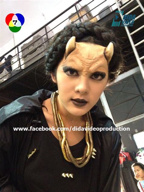 อสูรน้อยในตะเกียงแก้ว คืนนี้ เสนอเป็น ตอนจบ แล้วนะคะ เตรียมตัวเปีดช่อง7สีทีวีเพื่อคุณ ค่ะ