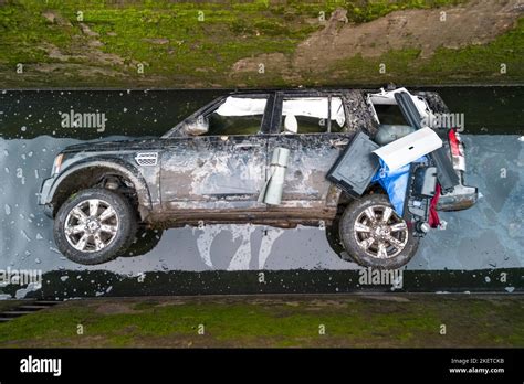 Furnace Parade Tipton November 14th 2022 A Land Rover Discovery