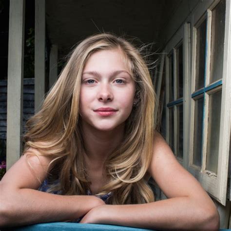 Lily Laight Biography Height And Life Story Super Stars Bio
