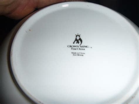 45 Piece Crown Ming 1102 Harmony Pattern 8 Place Setting Dinner Set New