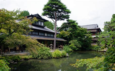 白沙村荘橋本関雪記念館 銀閣寺泉屋博古館 京都府 国宝を巡る旅