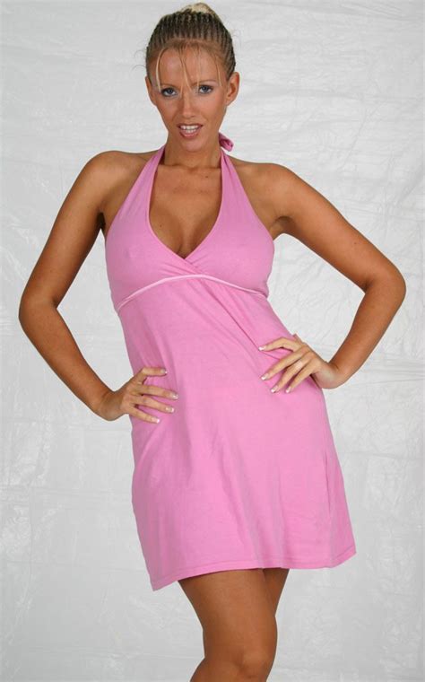 Lucy Zara Messy In Pink And Goo Gungegirls Com