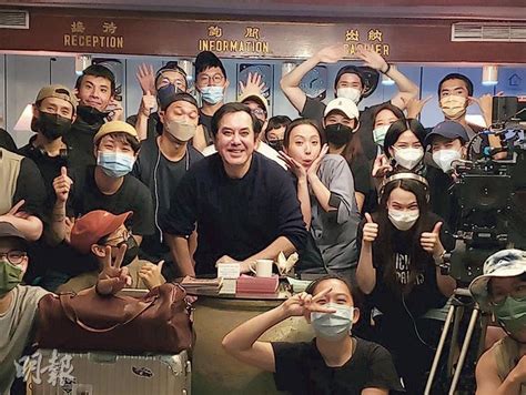 在台檢測被捅傷流鼻血 黃秋生稱小事 籲網民不要傷和氣 20220529 Showbiz 明報 Our Lifestyle