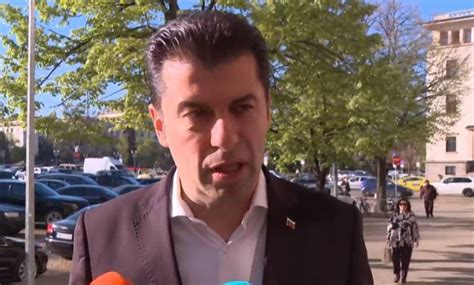 СКАНДАЛНО За Кирчо няма проблем часовника за 50 бона и че Живко Коцев е дружка с контрабандисти