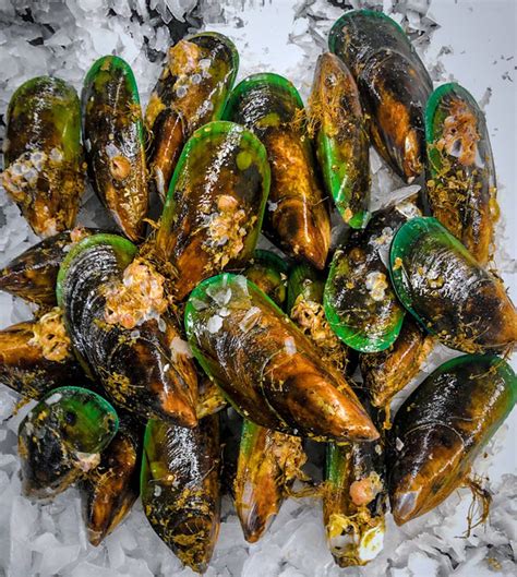 7 Tips For Cooking Fresh New Zealand Greenlip Mussels At Home Four