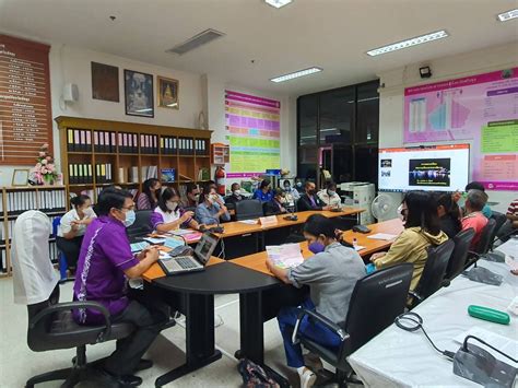 สนง พมจ พัทลุงจัดประชุมถอดบทเรียนและประเมินผลโครงการจัดงานวันคนพิการจังหวัดพัทลุง ประจำปี 2564