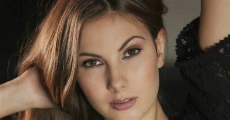 Profil Connie Carter Artis Seksi Dari Republik Ceko Gallery Foto Gallery Star Girls