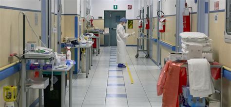 In Calo I Pazienti Ricoverati Per Coronavirus Negli Ospedali Novaresi
