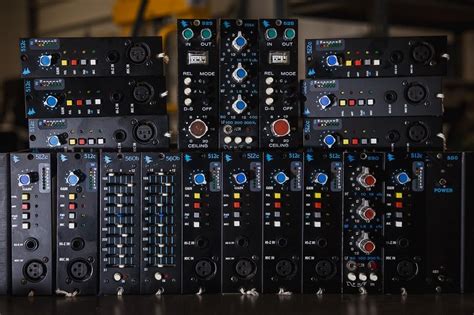 API Discrete Stereo Bus Compressor Vintage King API Discrete Stereo Bus Compressor Vintage King